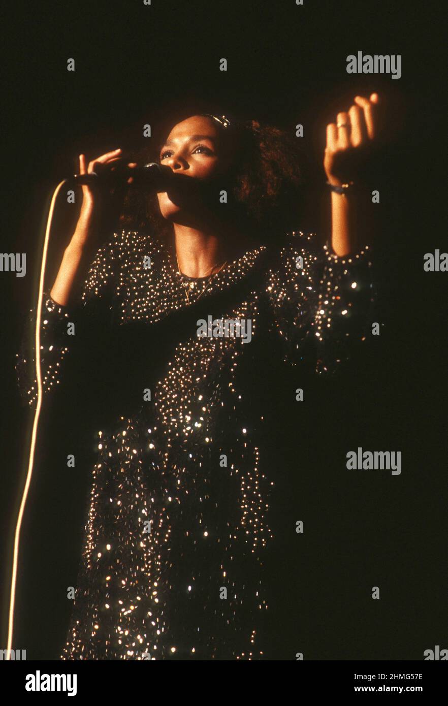 LOS ANGELES, CA - JUNE 19: Whitney Houston performing in concert circa ...