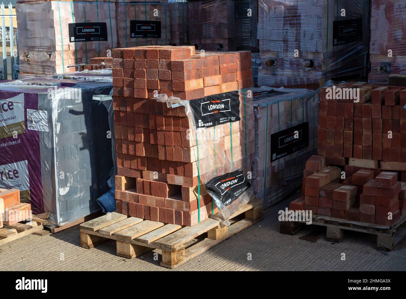 Jewson building material hi-res stock photography and images - Alamy
