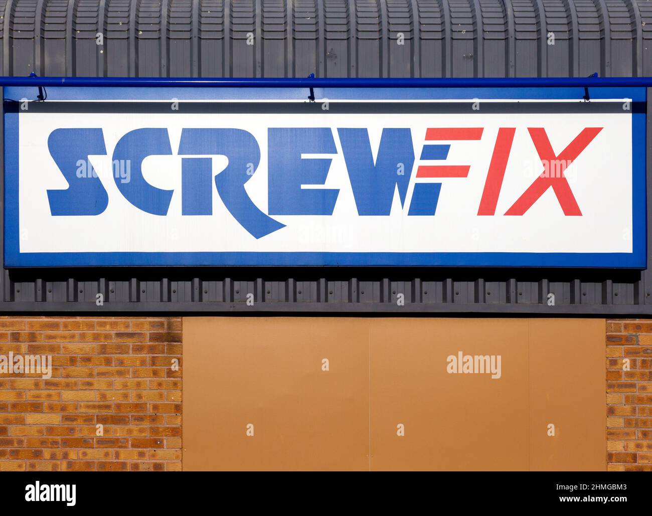 Close up of Screwfix sign logo, Martlesham Heath, Suffolk, England, UK ...