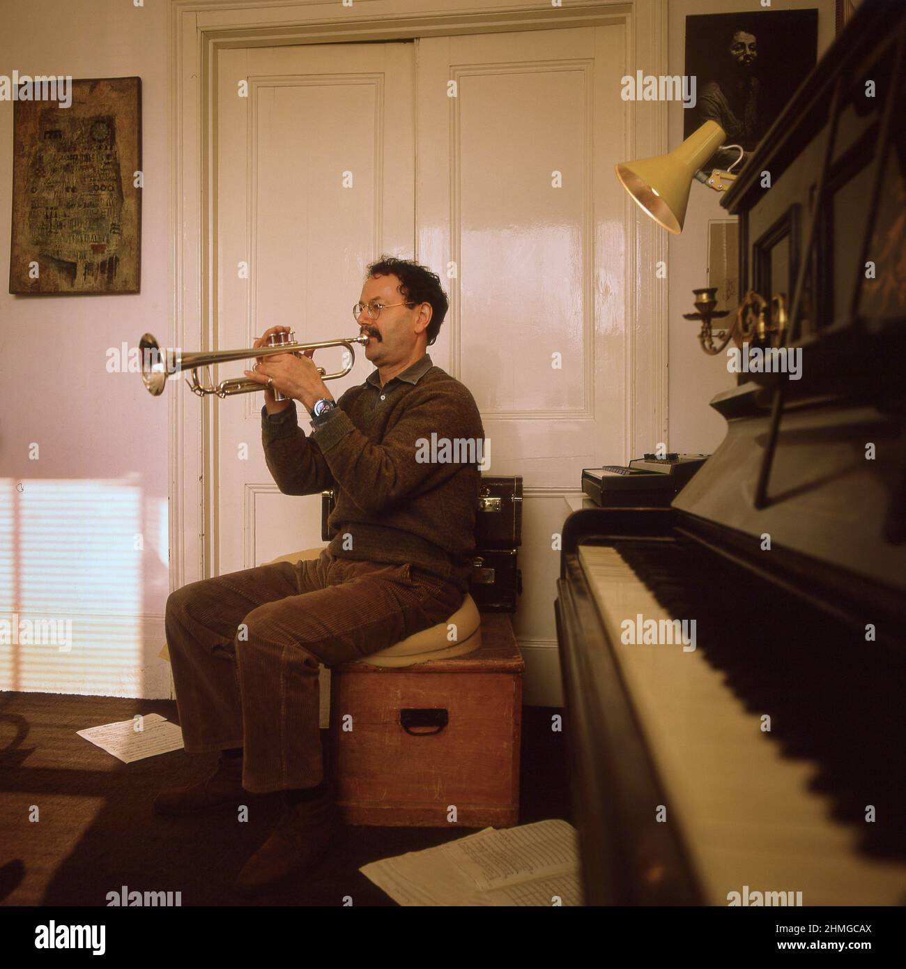 Jazz home hi-res stock photography and images - Alamy