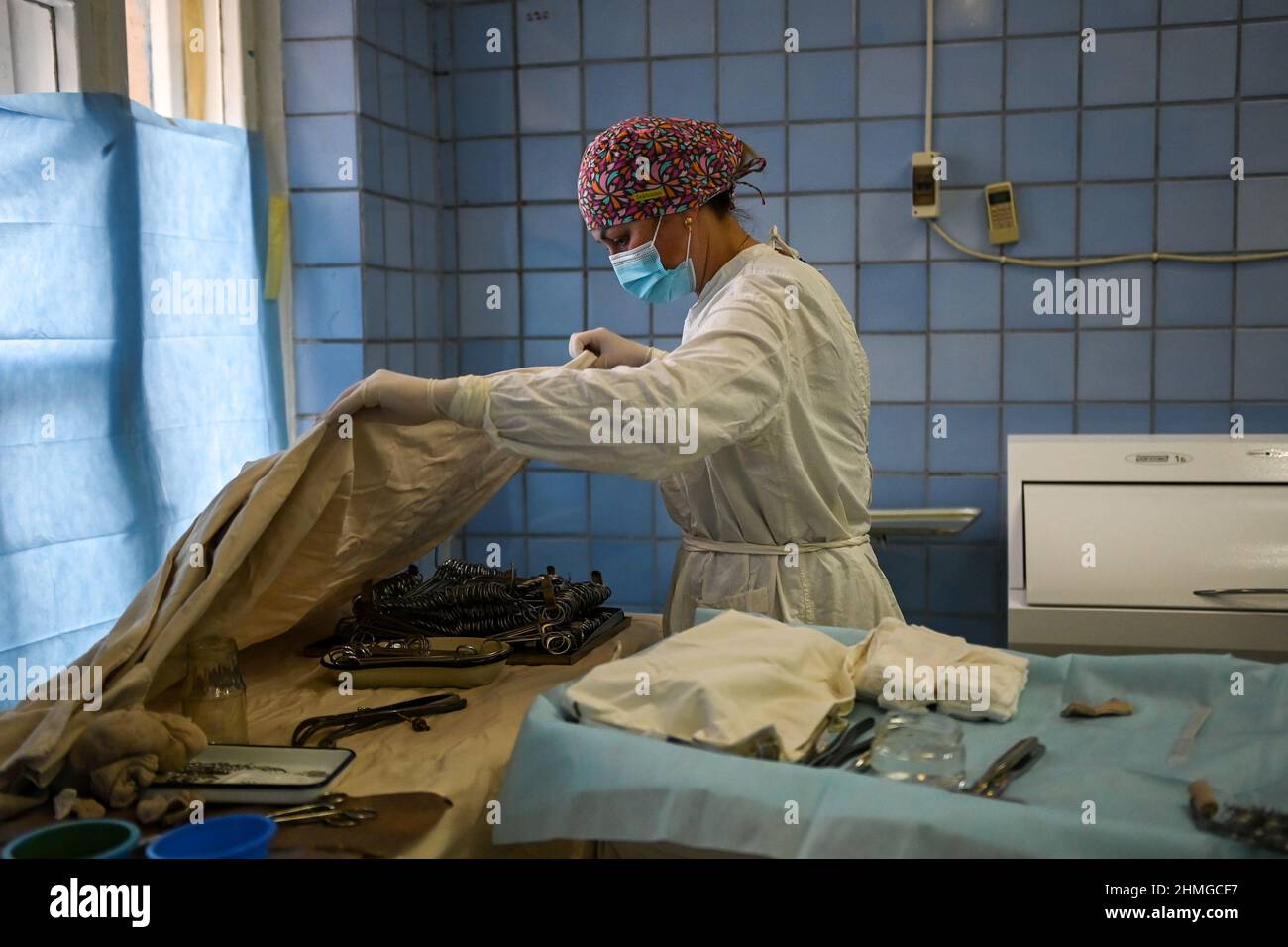 Russian army nurse hi-res stock photography and images - Alamy