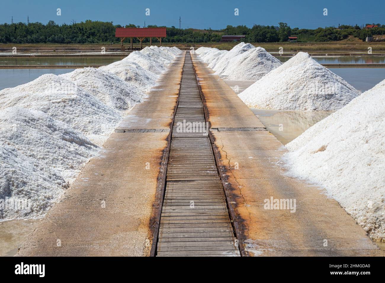 Evaporation Of Seawater To Produce Salt at Bella Vardon blog