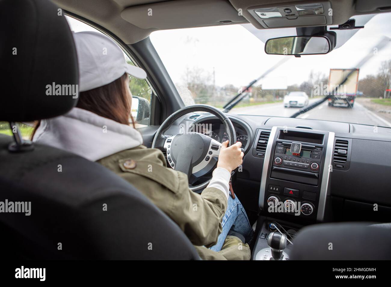 Rain woman rain dashboard hi-res stock photography and images - Alamy