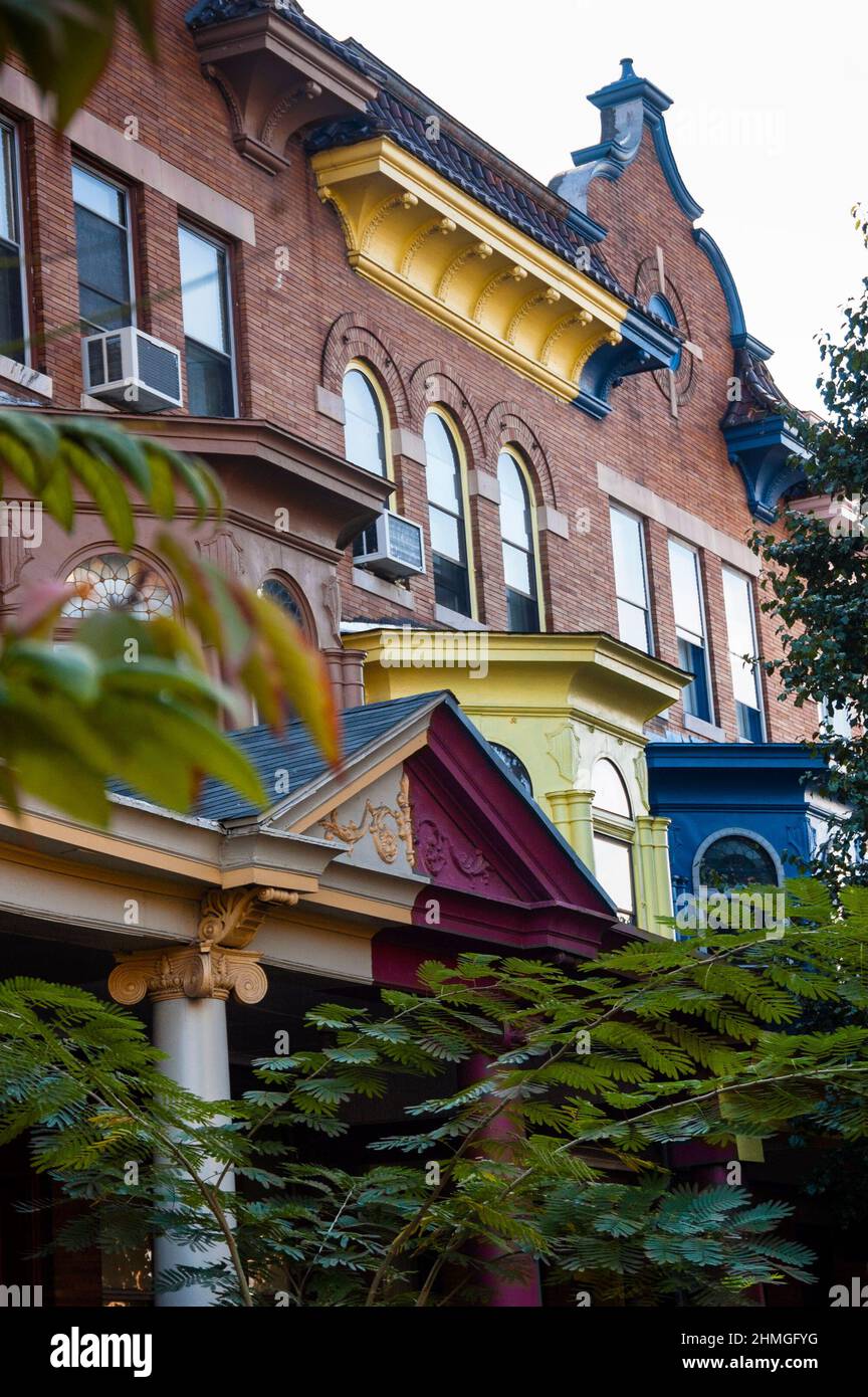 Baltimore city housing hi-res stock photography and images - Alamy