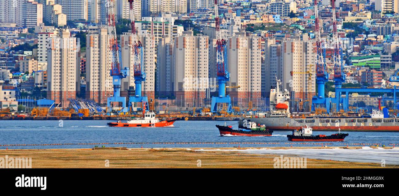 Korean port hi-res stock photography and images - Alamy