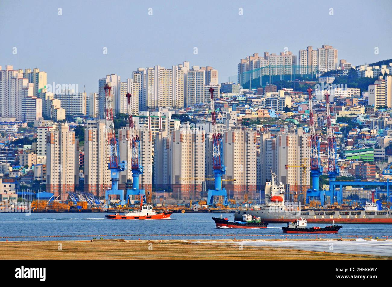 Korean industry hi-res stock photography and images - Alamy