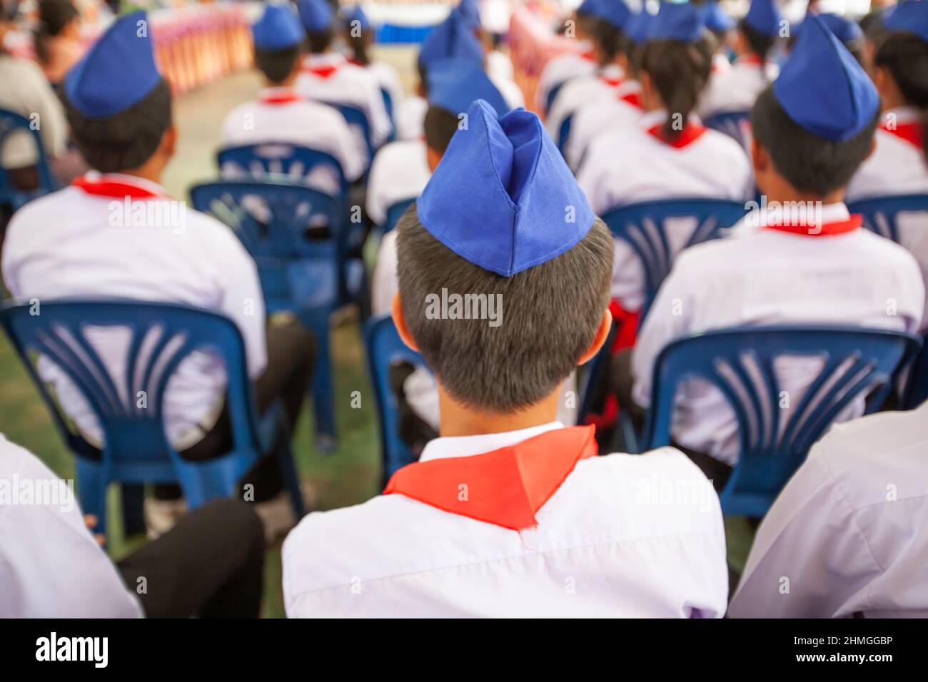 Red beret uniform hi-res stock photography and images - Alamy