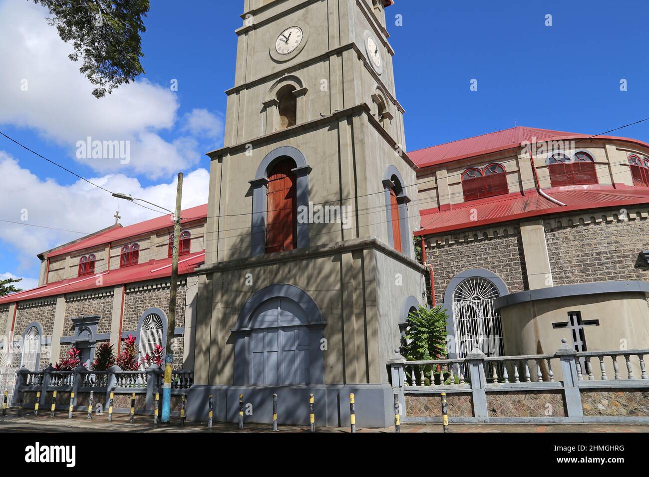 Cathedral Basilica of the Immaculate Conception, Derek Walcott Square ...