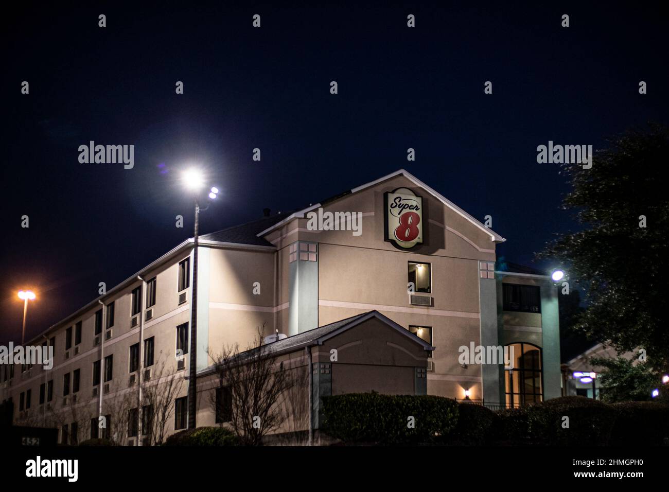 Super 8 logo hi-res stock photography and images - Alamy