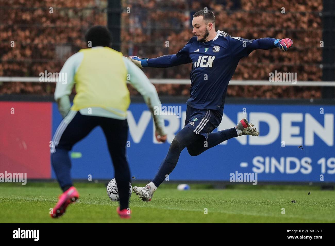 Rotterdam - (l-r) Feyenoord keeper Justin Bijlow during the training ...