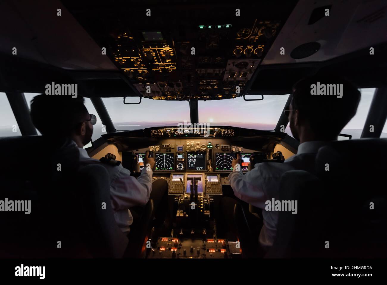 Back view airplane cockpit hi-res stock photography and images - Alamy