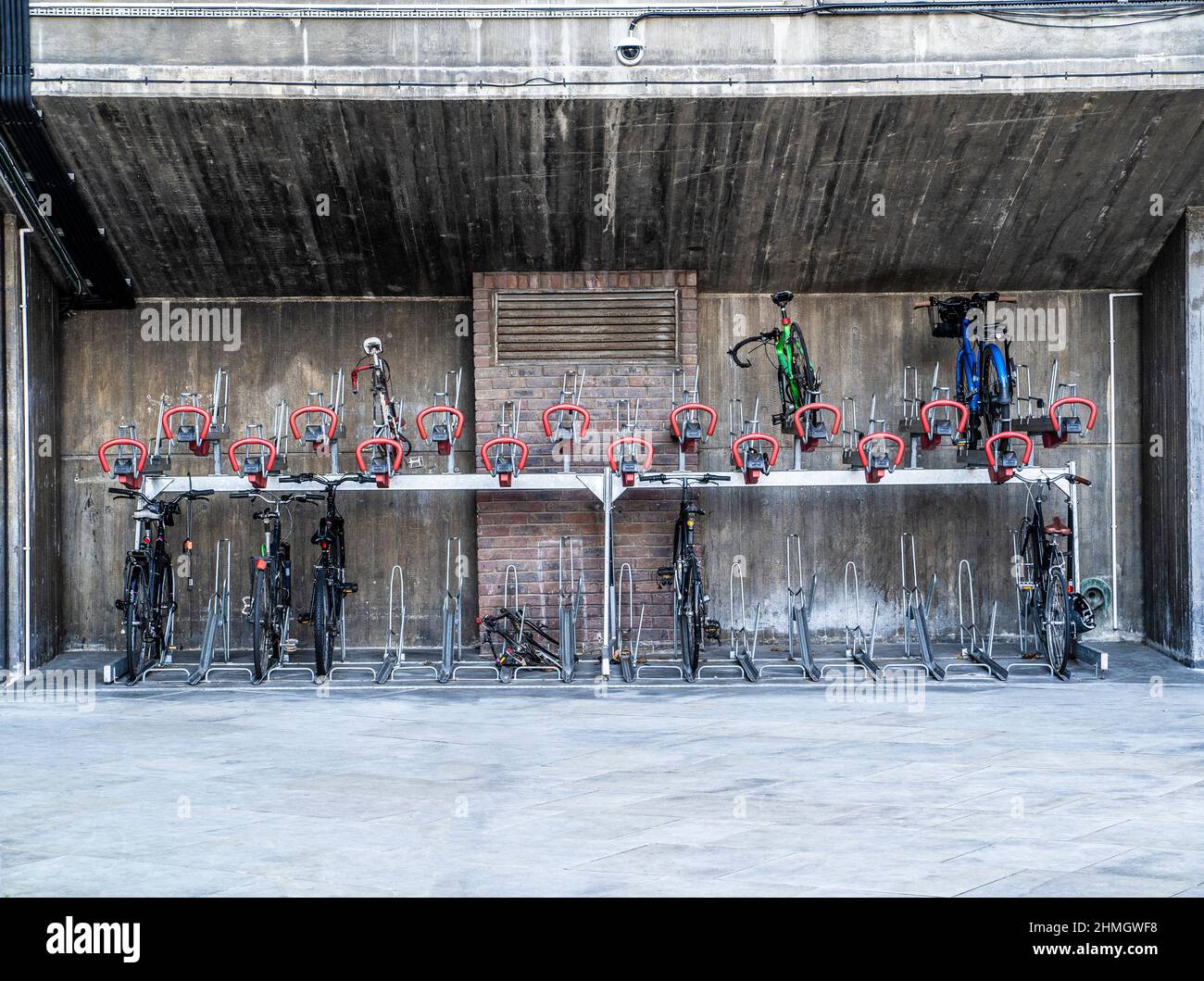 Cycle rack storage hi-res stock photography and images - Alamy