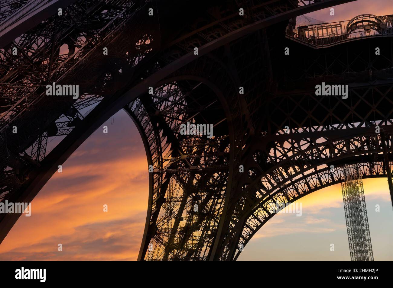 Eiffel Tower (contour) in Paris, France (against the background of a ...