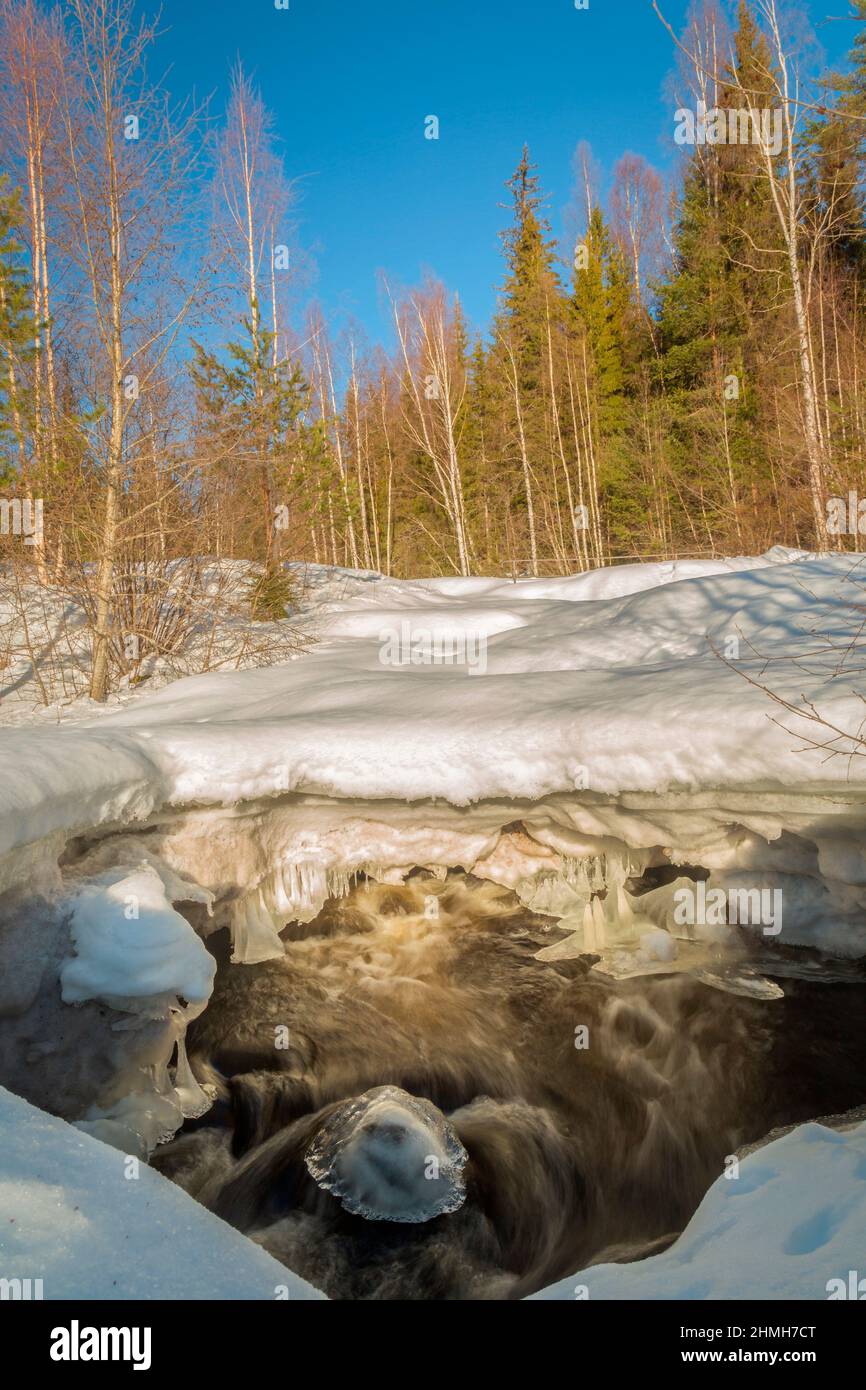 Fast moving river waterfall hi-res stock photography and images - Alamy