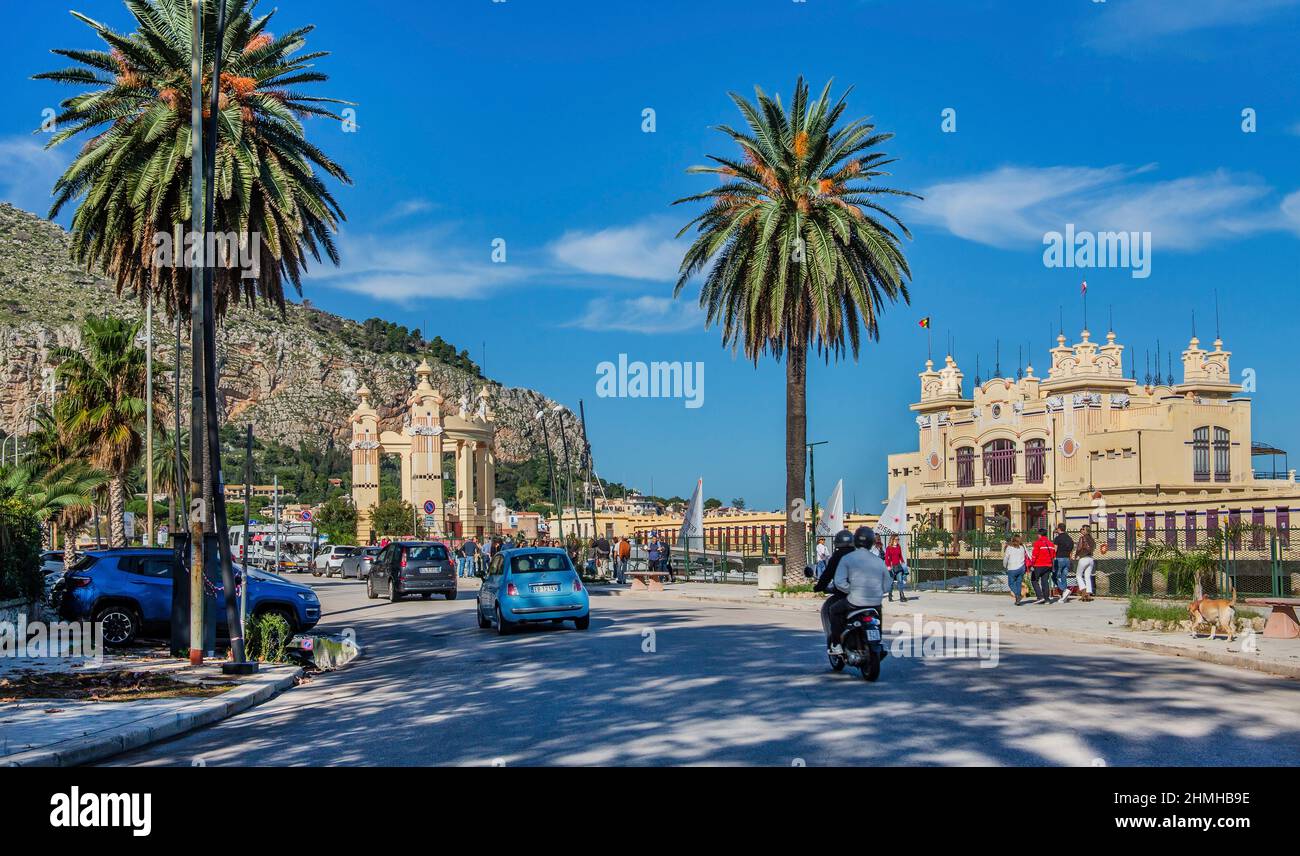 Mondello hi-res stock photography and images - Alamy