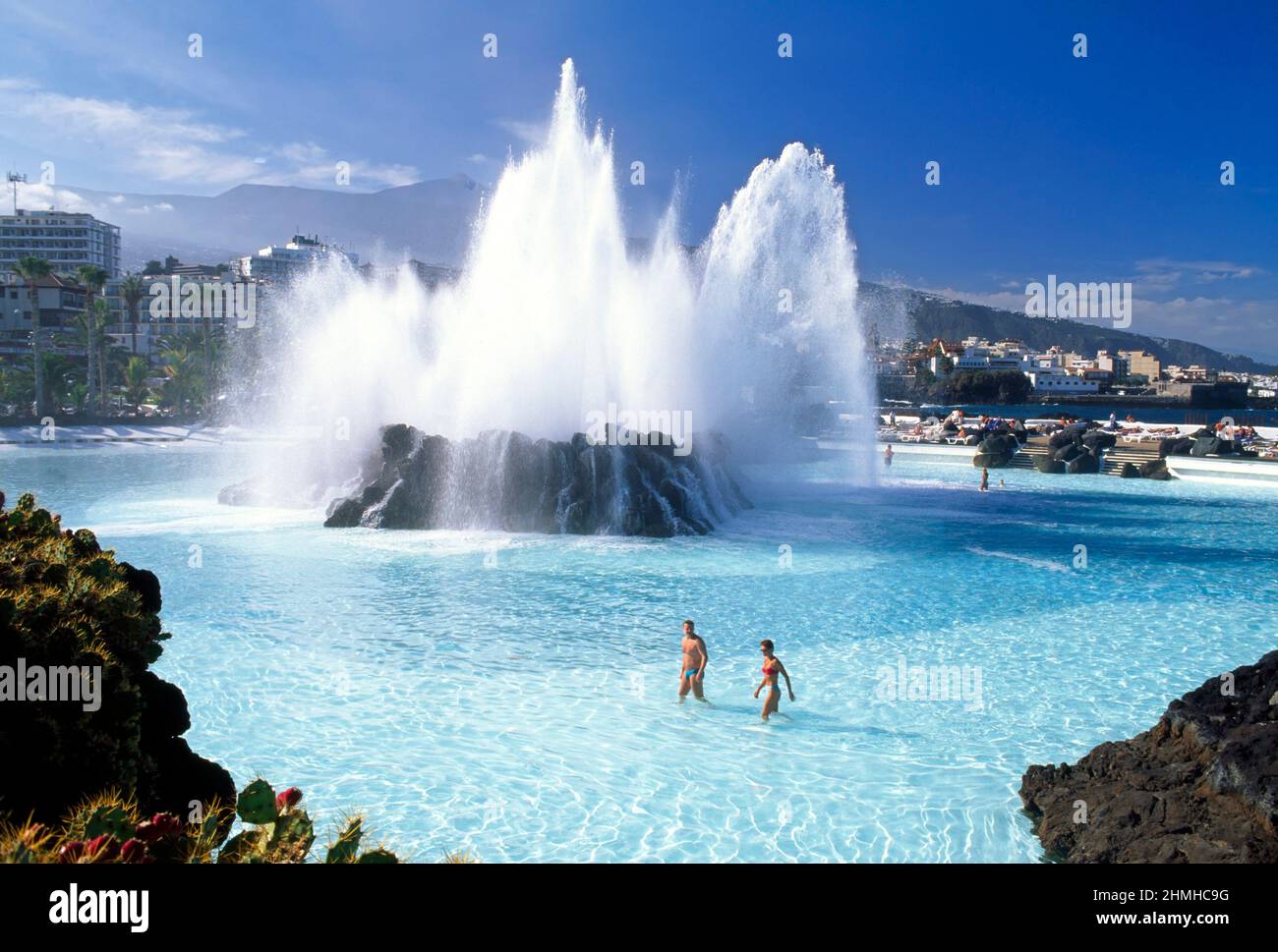 Lago di martianez hi-res stock photography and images - Alamy