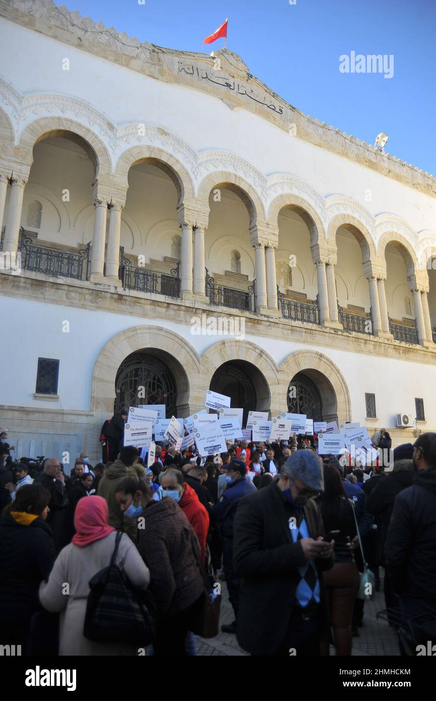 Tunis, Tunisia. 10th Feb, 2022. The judges organized, this Thursday ...