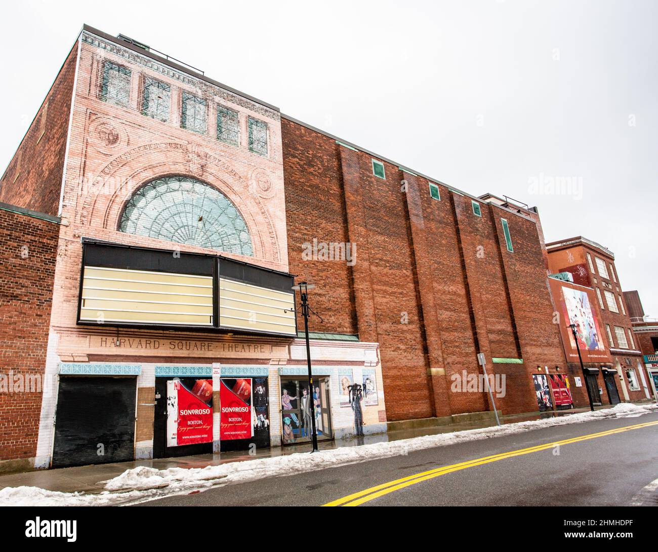 Cambridge, Massachusetts, USA - February 8, 2022: Exterior of Harvard ... Cambridge, Massachusetts, USA - February 8, 2022: Exterior of Harvard ...
