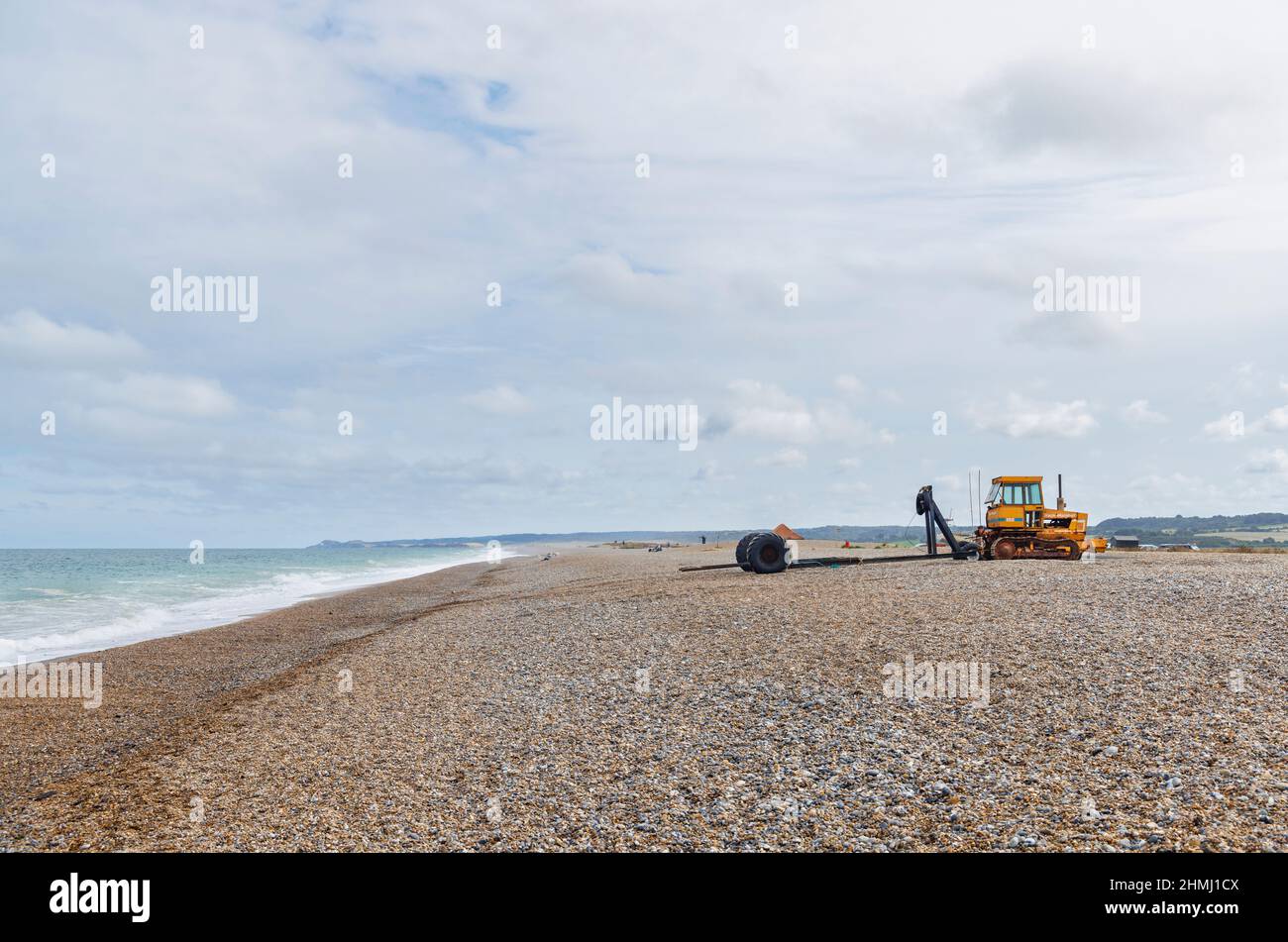 A vintage TrackMarshall 155 crawler dozer tractor on a shingle beach ...
