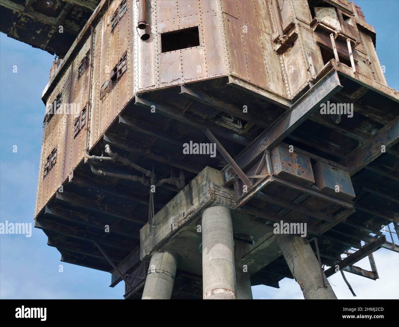 Shivering Sands Fort, Thames Estuary, England Stock Photo - Alamy