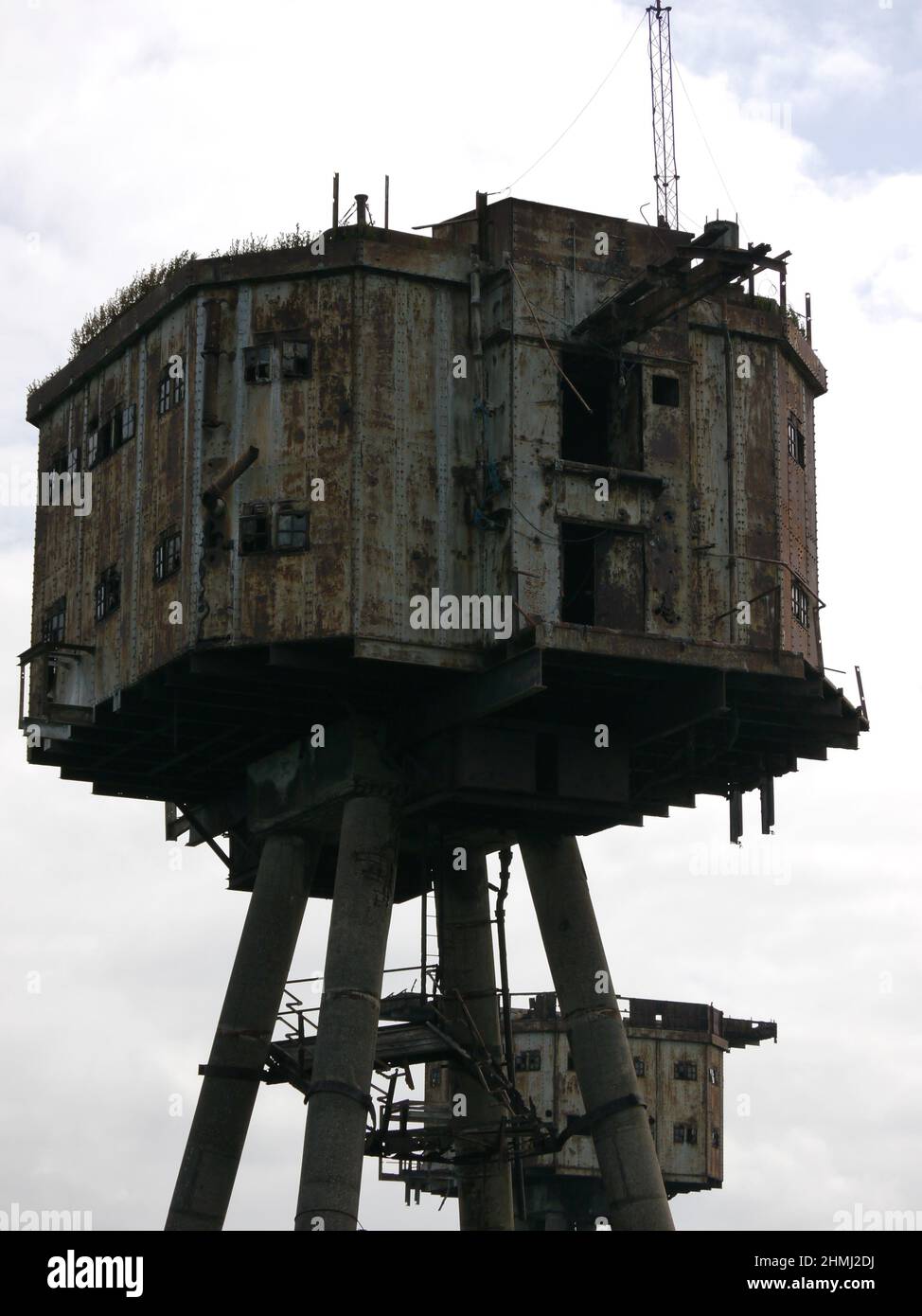 Shivering Sands Fort, Thames Estuary, England Stock Photo - Alamy