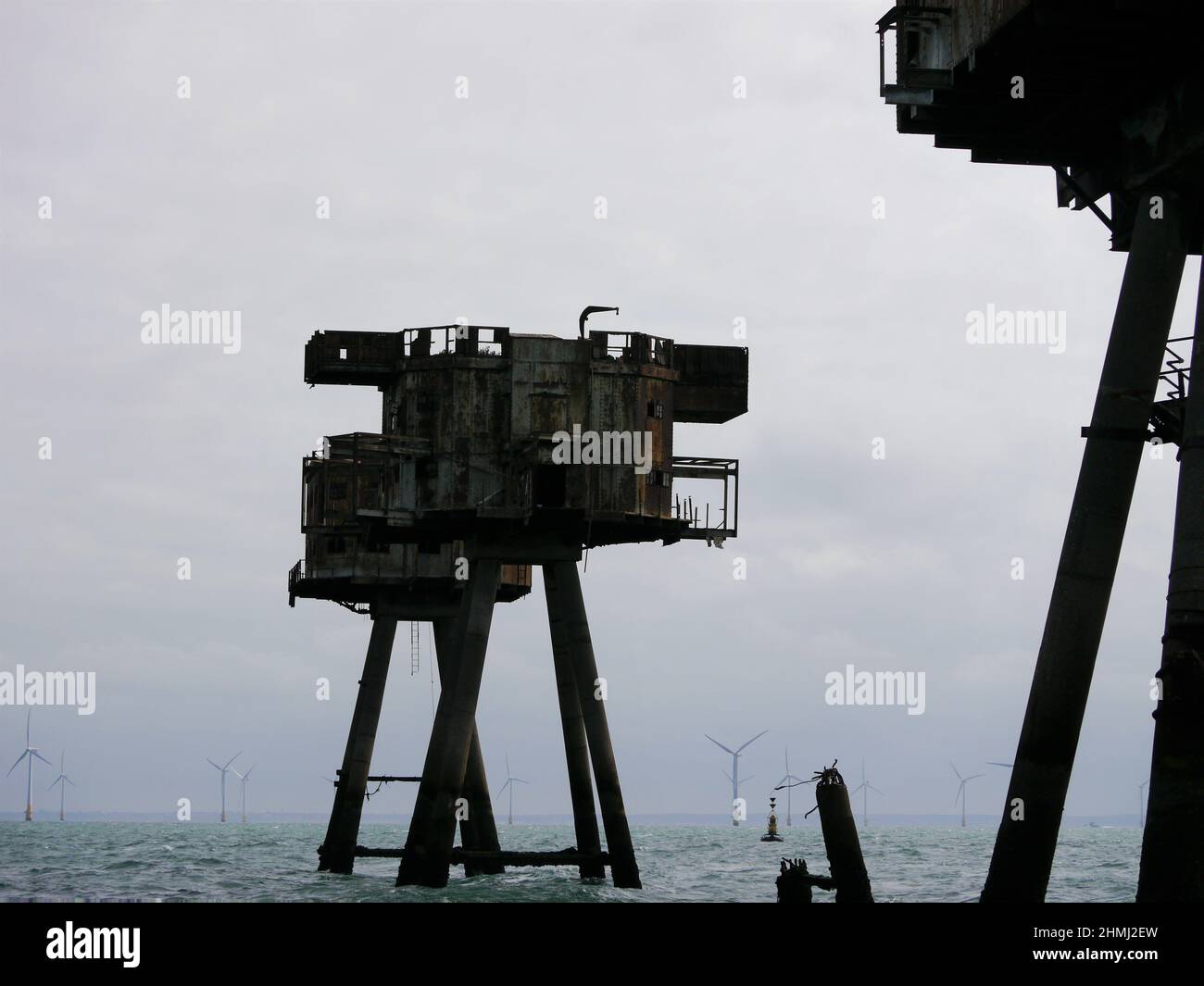 Shivering Sands Fort, Thames Estuary, England Stock Photo - Alamy