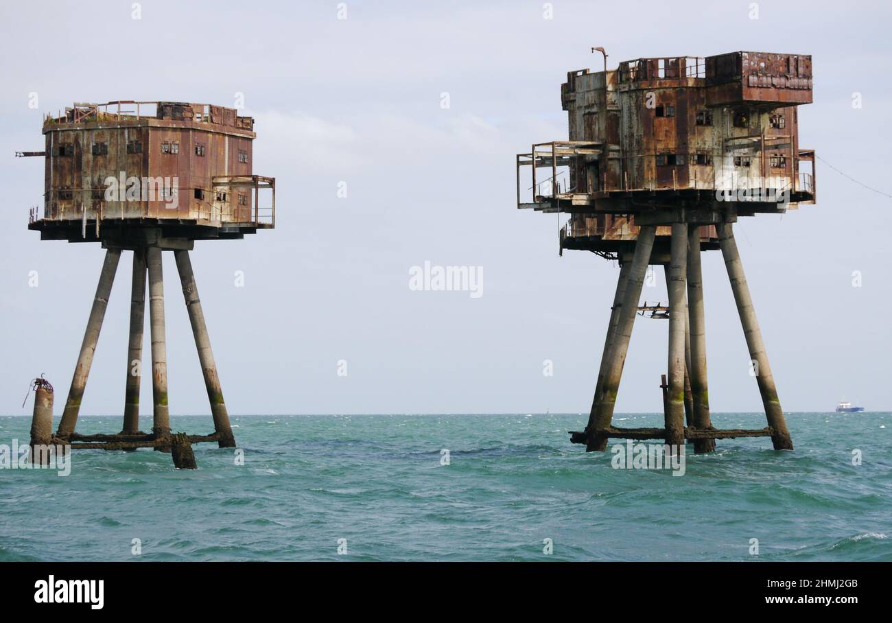 Shivering Sands Fort, Thames Estuary, England Stock Photo - Alamy