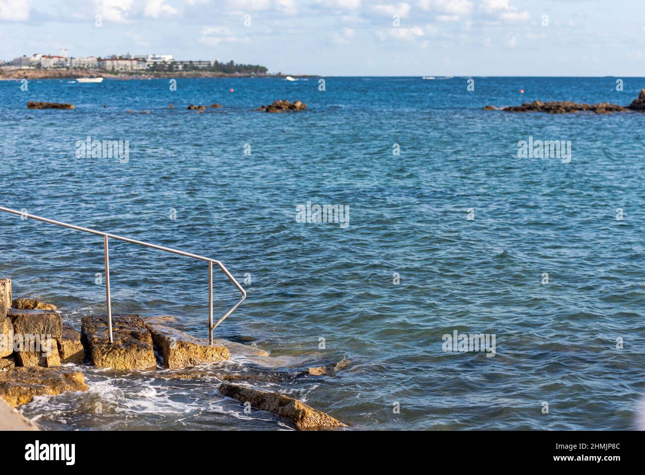 Parapet waterfront hi-res stock photography and images - Alamy