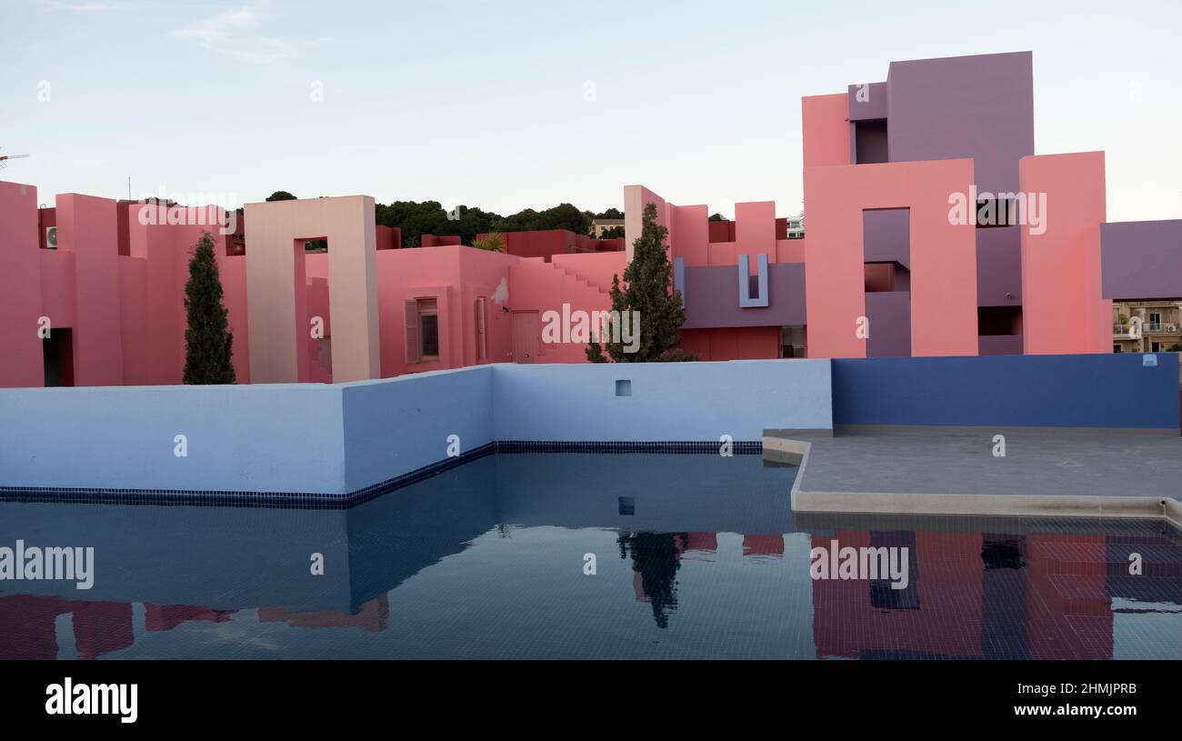 La Muralla Roja,Calpe,Spain Stock Photo - Alamy