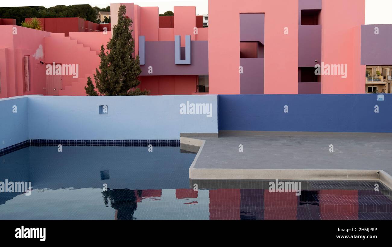 La Muralla Roja,Calpe,Spain Stock Photo - Alamy