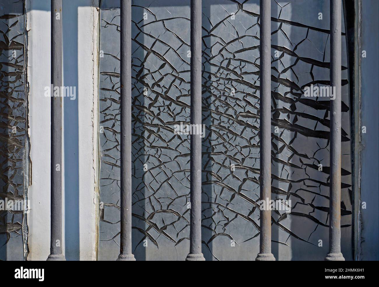 Crackle texture hi-res stock photography and images - Alamy