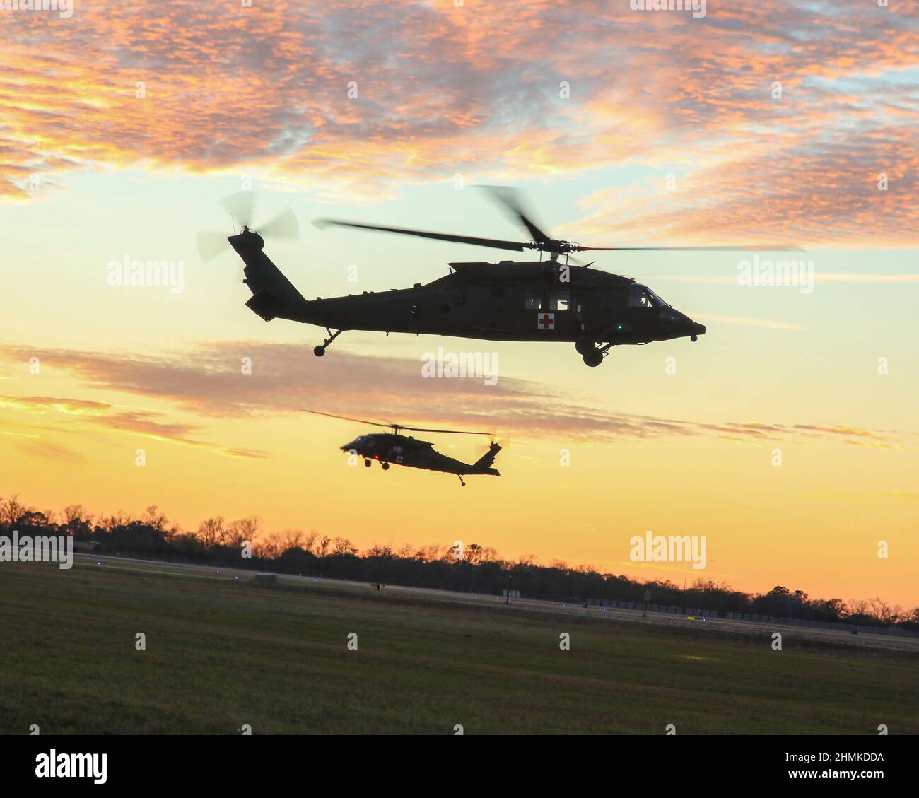 U.S. Army Soldiers assigned to 10th Combat Aviation Brigade conduct ...