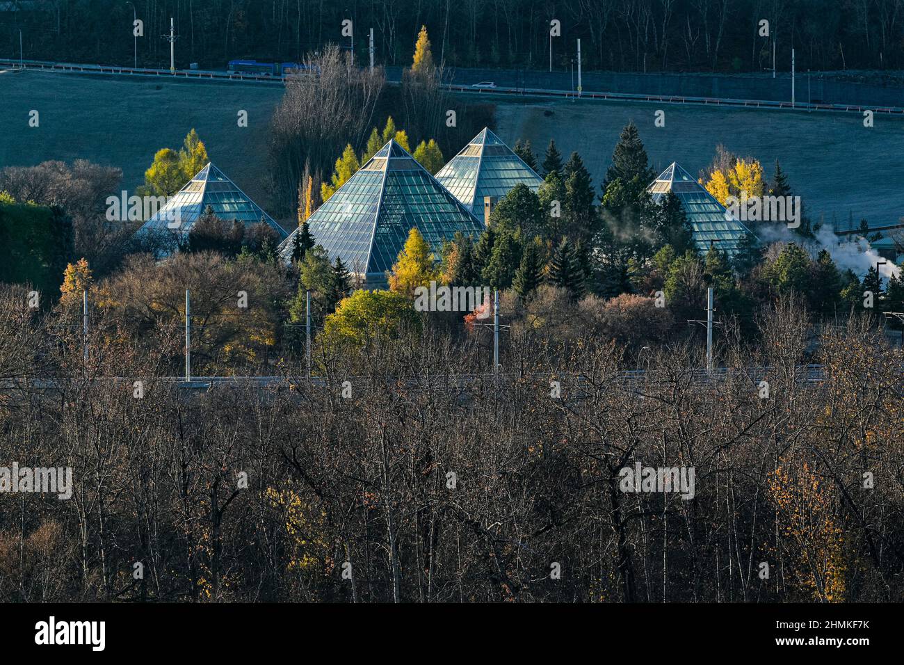 Muttart conservatory glass pyramids hi-res stock photography and images ...