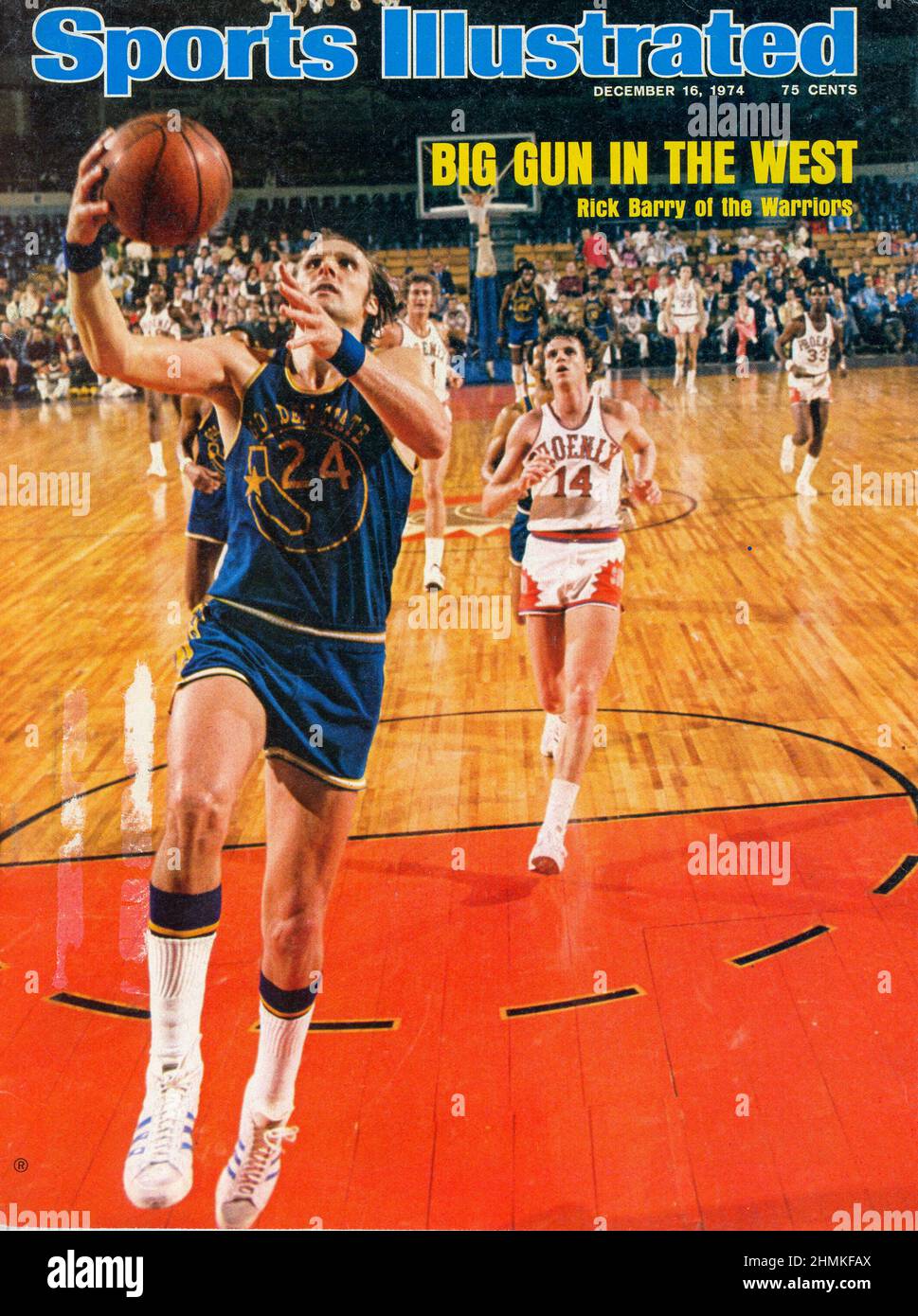 1970s basketball game hi-res stock photography and images - Alamy