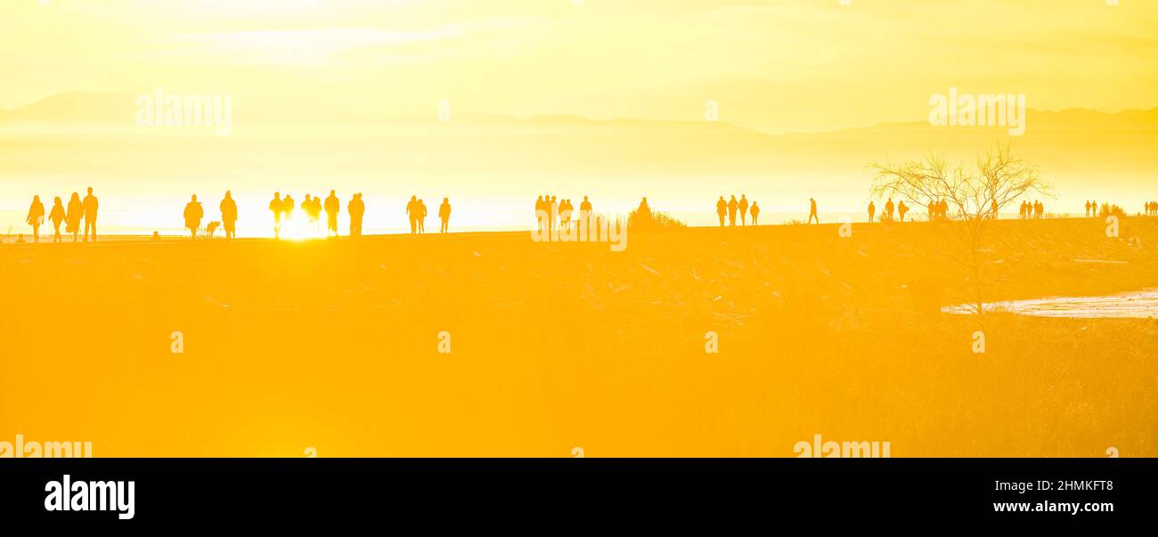 Sunset stroll, Iona Jetty, Iona Beach Regional Park, Richmond, British ...