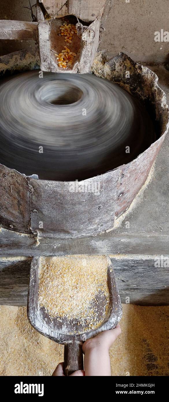 Old fashioned mechanism mill grinding hi-res stock photography and ...