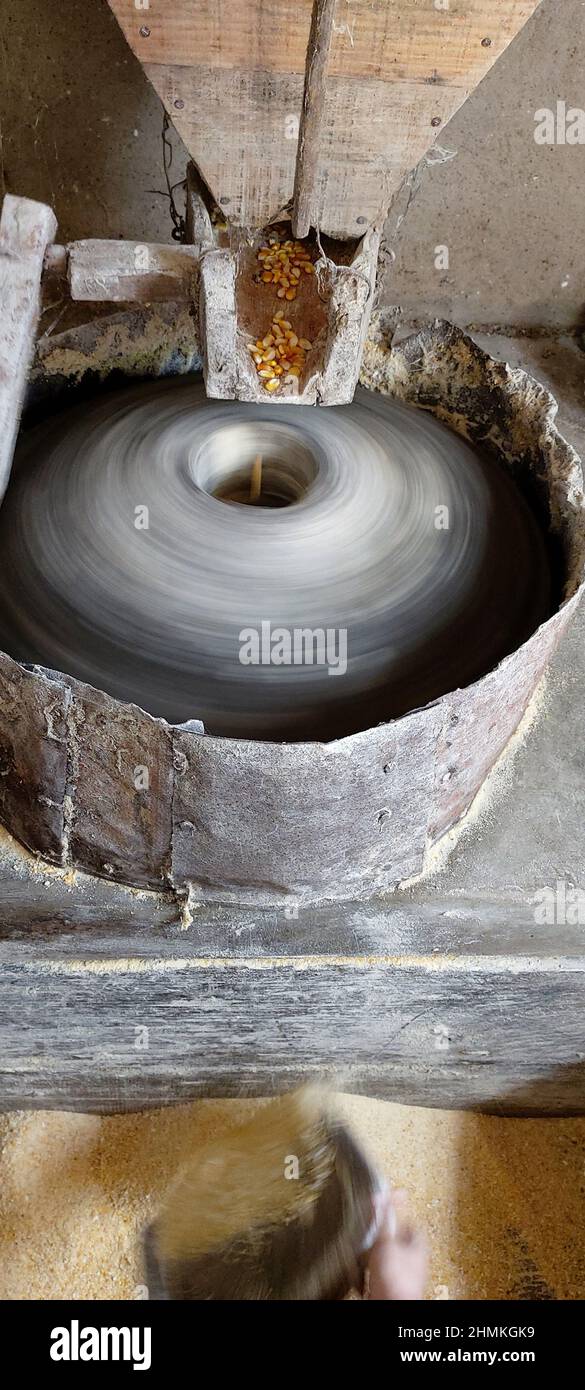 Old fashioned mechanism mill grinding hi-res stock photography and ...