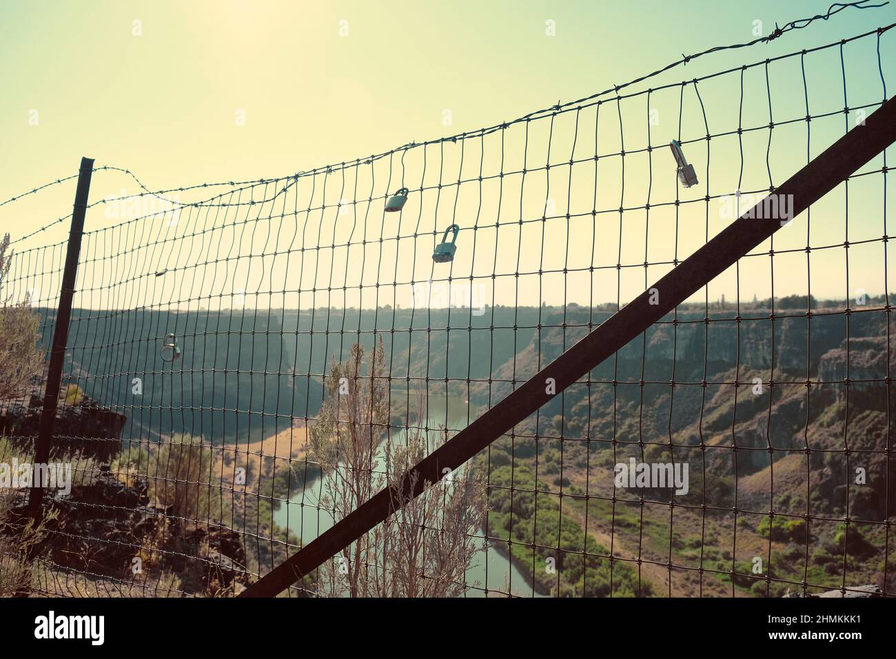 Fence at I. B. Perrine Bridge and Snake River Stock Photo - Alamy