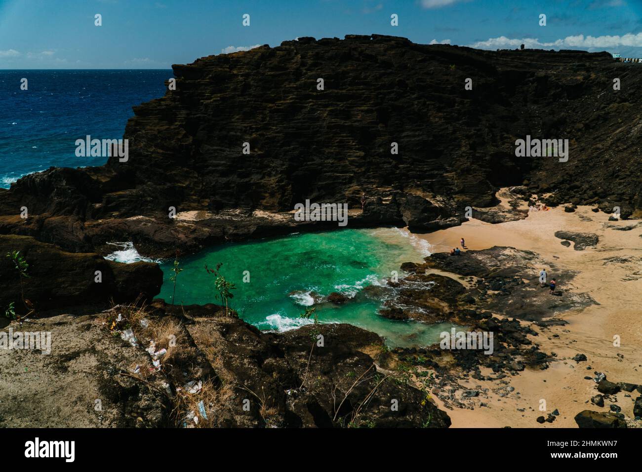 Beautiful view of a Honolulu beach in Hawaii with rich nature Stock ...