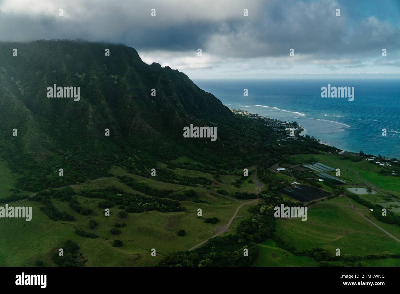 Areal view beautiful hawaiian hi-res stock photography and images - Alamy