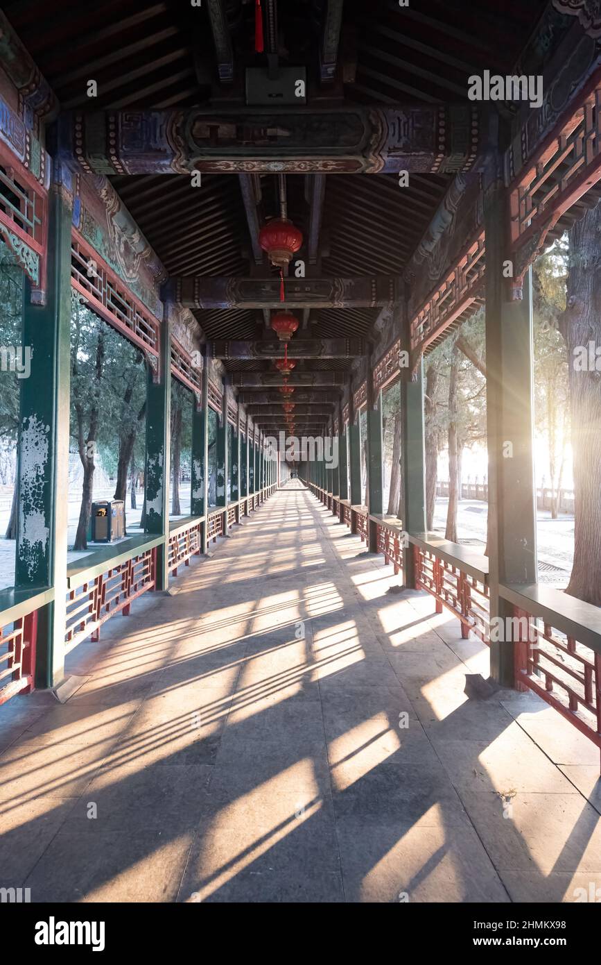 Chinese imperial palace paintings hi-res stock photography and images ...