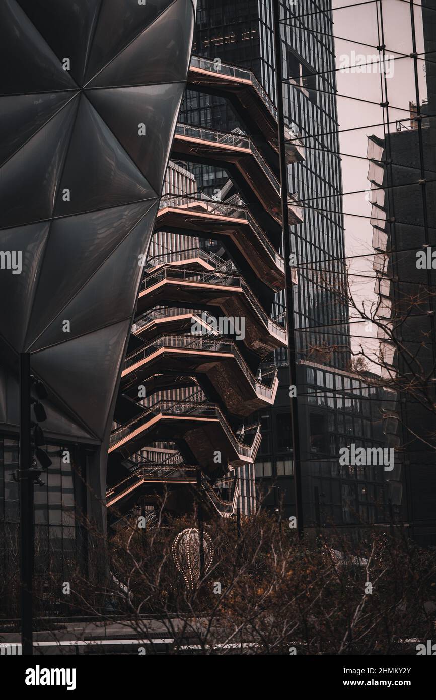 Edificio Vessel, ubicado al final de la ruta High line, edificio particular por su arquitectura ...