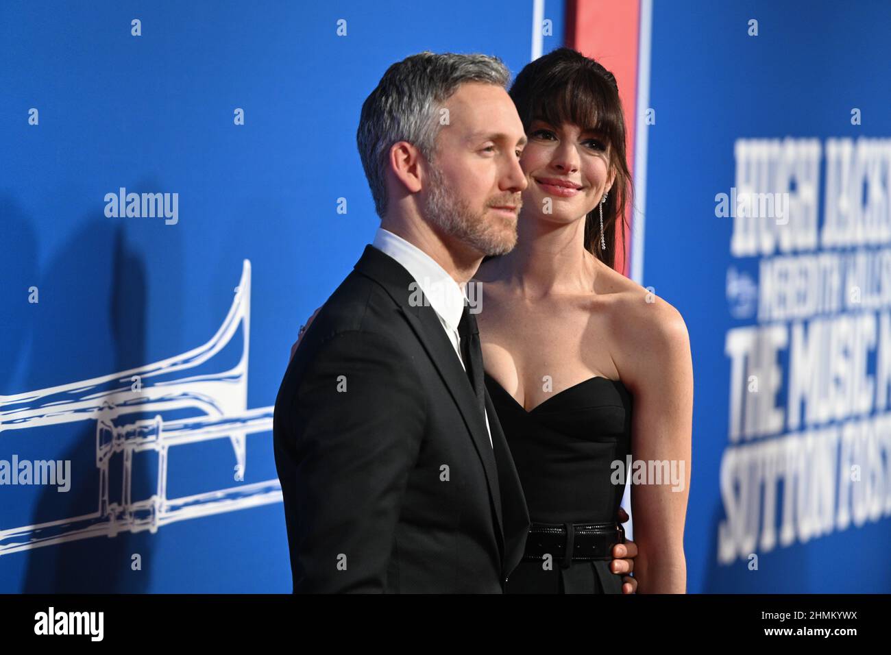 Anne Hathaway E Adam Shulman Anne Hathaway Gives Birth To Baby Boy: