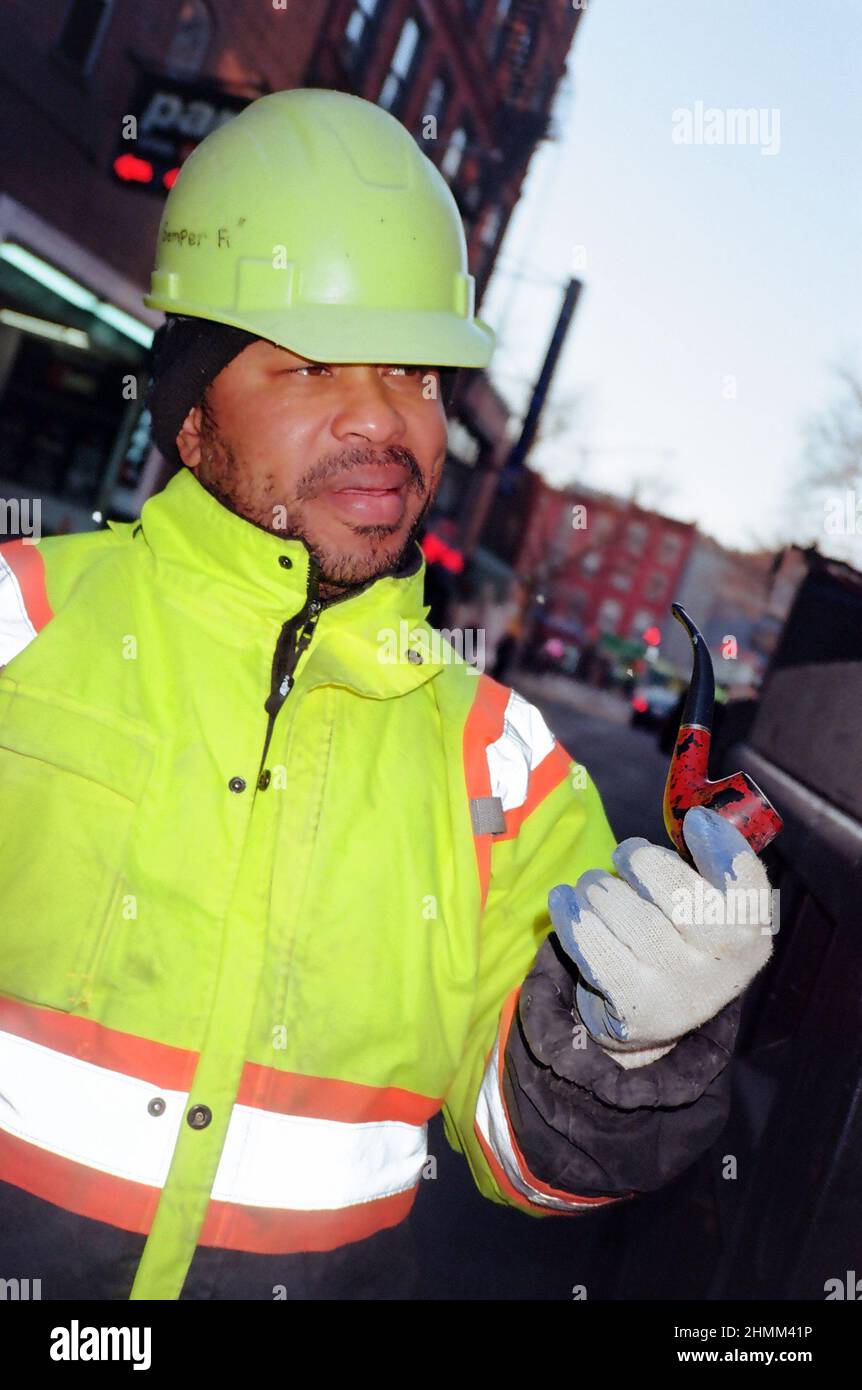 New York, NY, USA. 6th Nov, 2021. This is not a pipe. (Credit Image ...