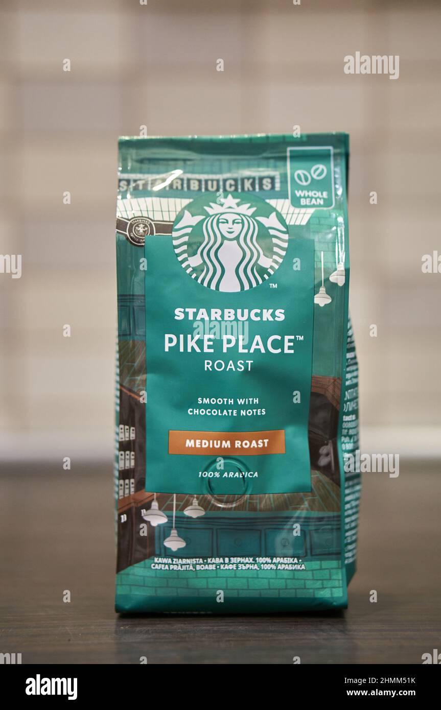 Starbucks beans bag hi-res stock photography and images - Alamy