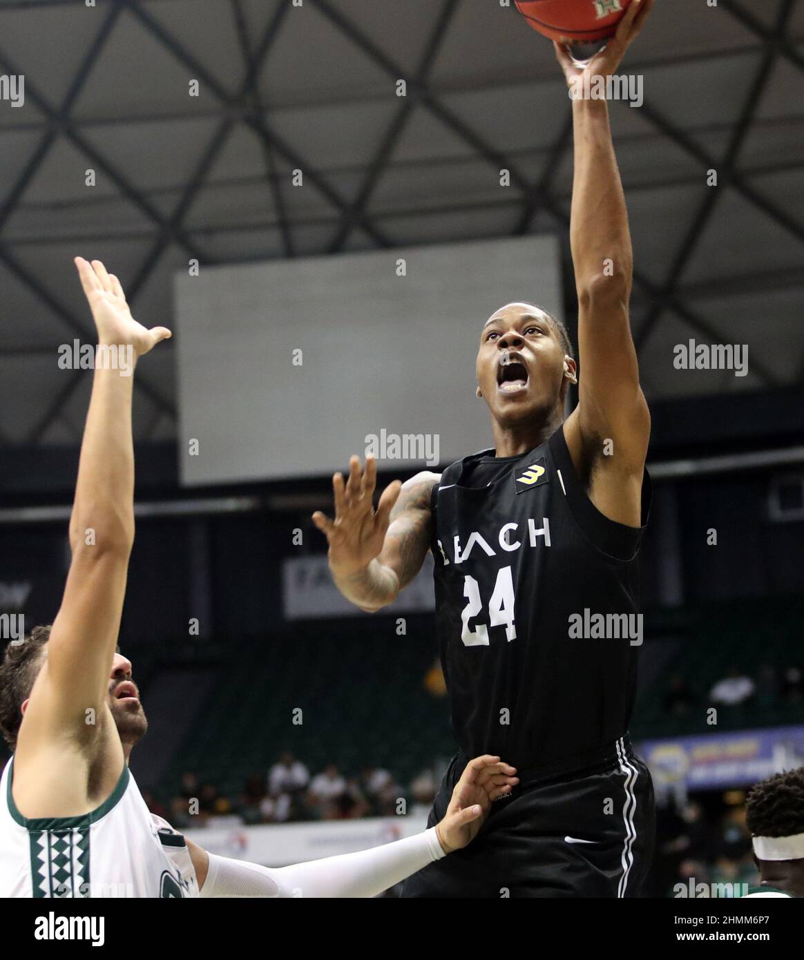 February 10, 2022 - Long Beach State forward Joe Hampton #24 shoots a ...