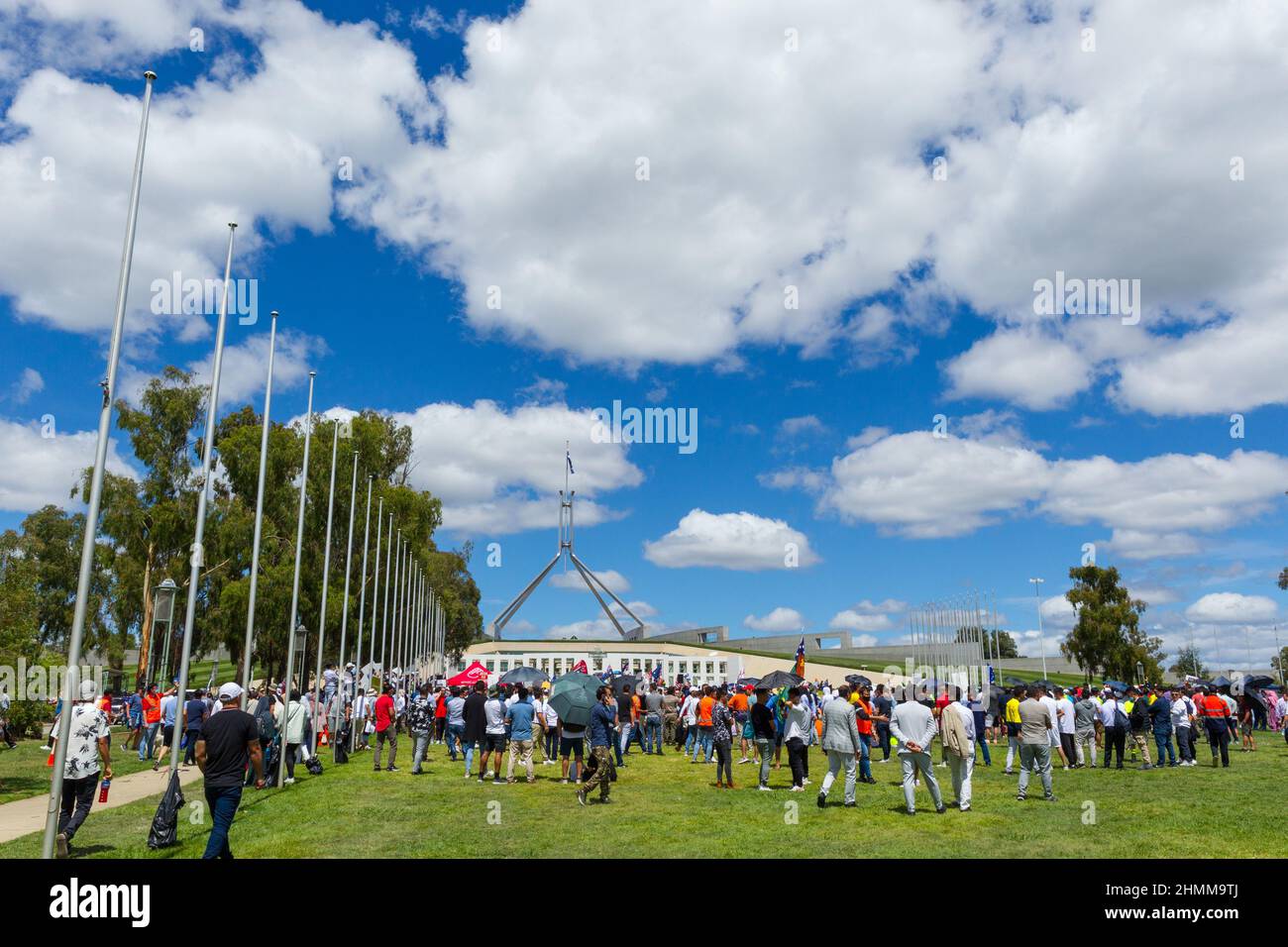 The 'Convoy to Canberra' coronavirus protest held on Capital Hill ...