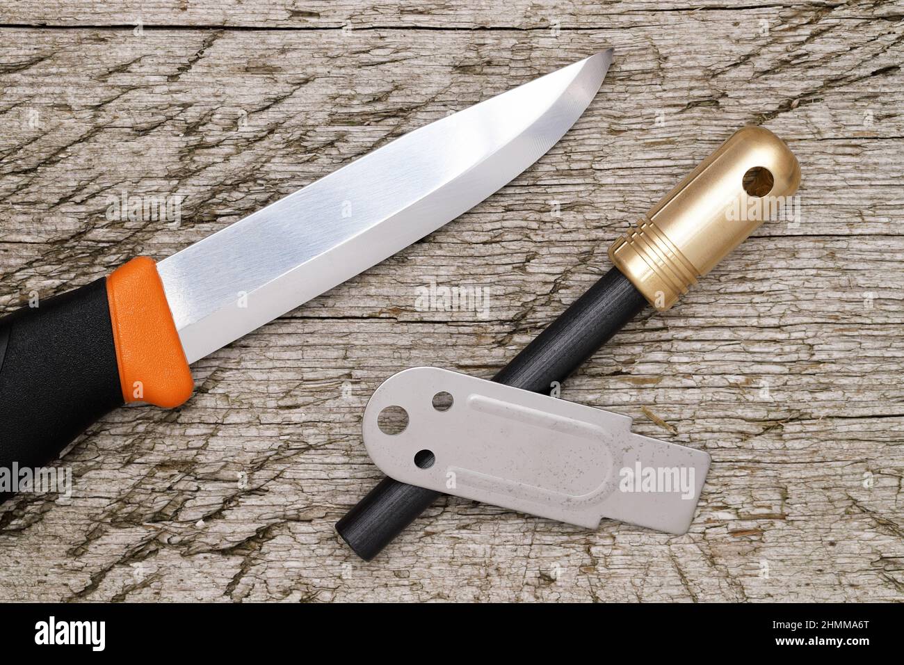 Fire knife hi-res stock photography and images - Alamy