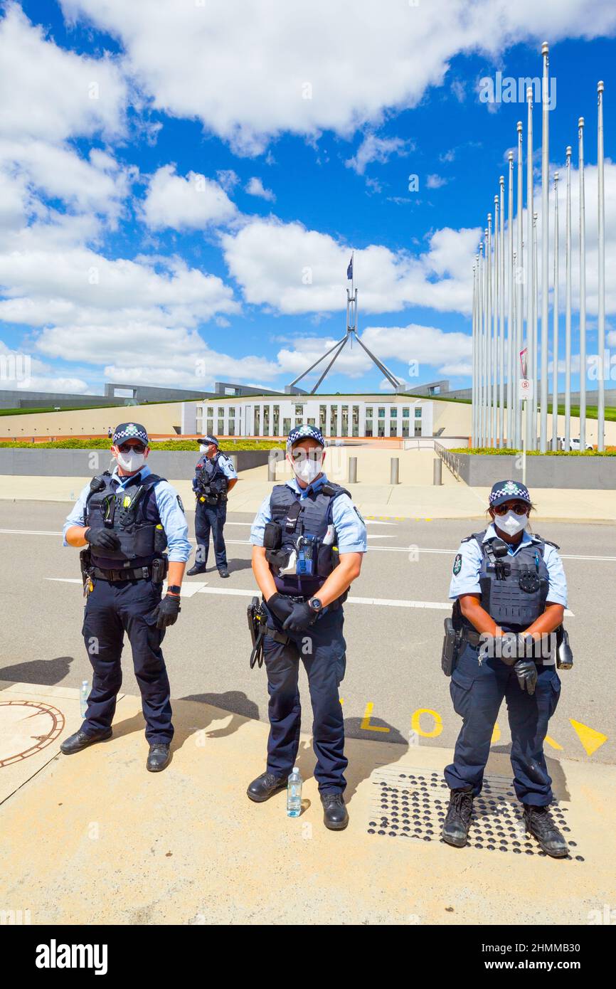The 'Convoy to Canberra' coronavirus protest held on Capital Hill ...