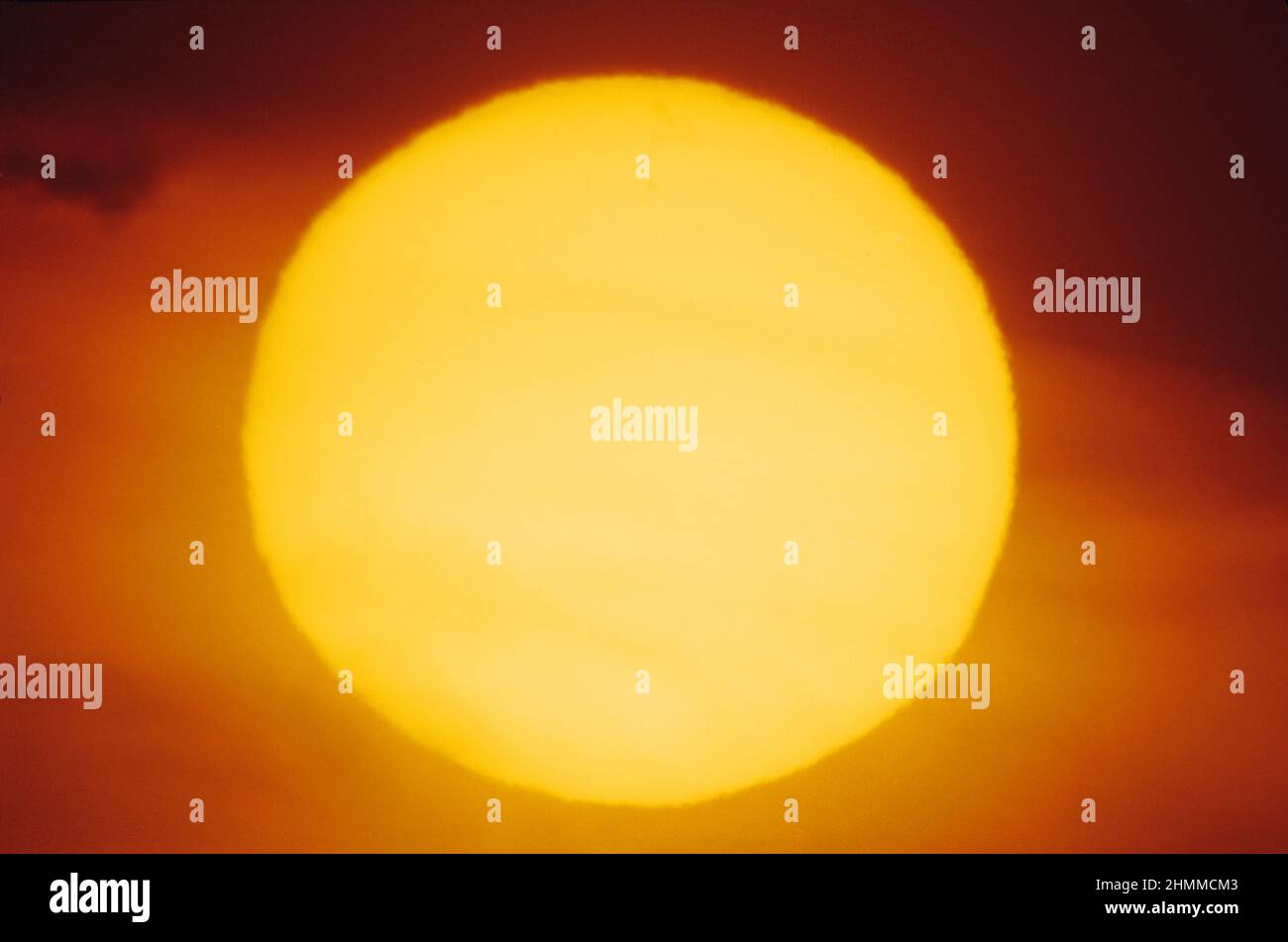 Systeme solaire hi-res stock photography and images - Alamy
